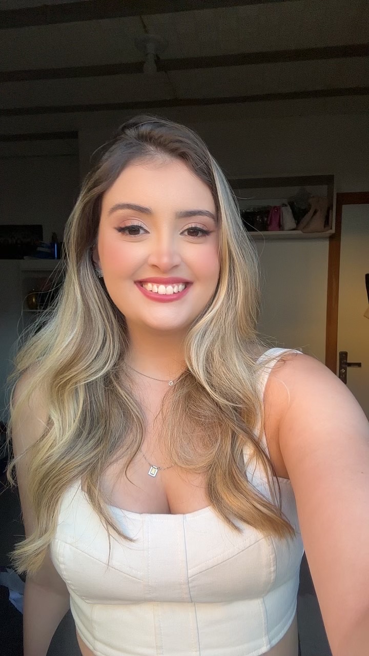 Júlia Leite de Souza - Social Foody