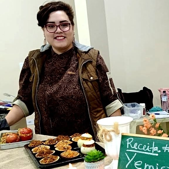 Stephanie Petropouleas Nogueira - Social Foody